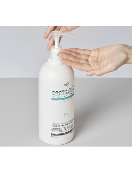 Купить Защитный шампунь для поврежденных волос Lador Damage Protector ...